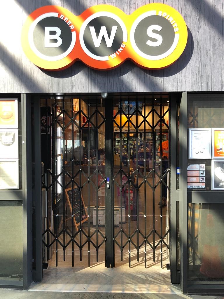 Expandable Security Gates for Liquor Stores & Bottle Shops