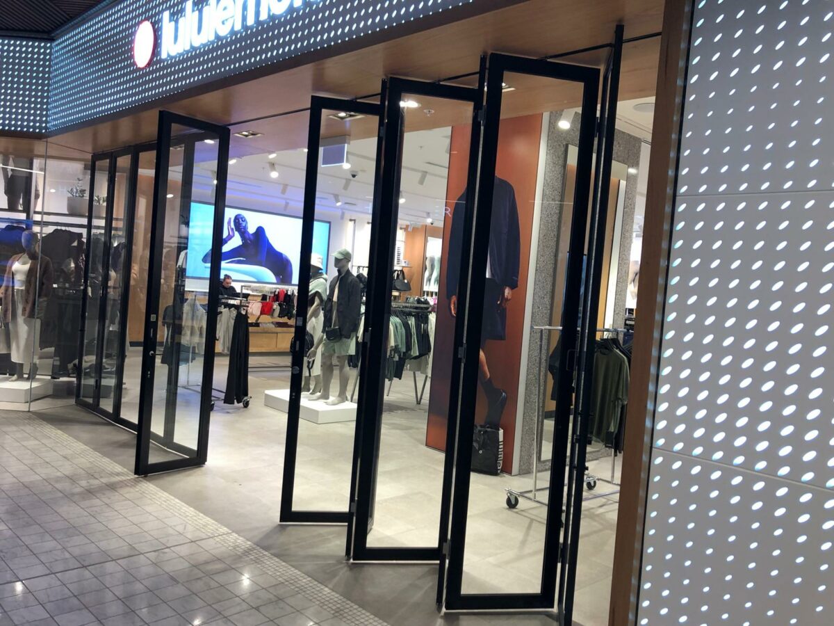 Glass Stacking Doors Installed at Westfields Sydney City